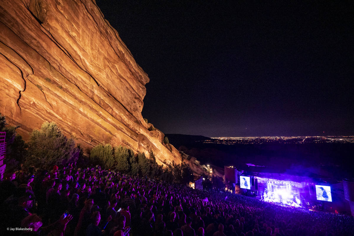 Capturing the “Cosmic Contract” of Red Rocks